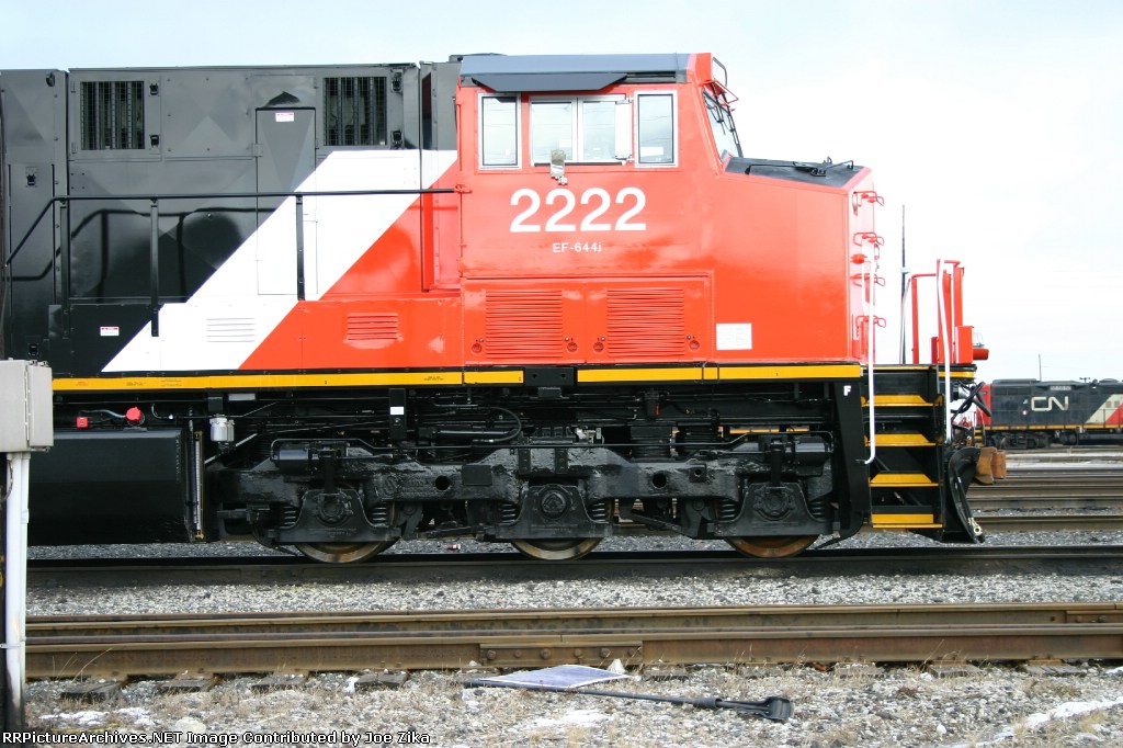 CN 2222 ES44DC